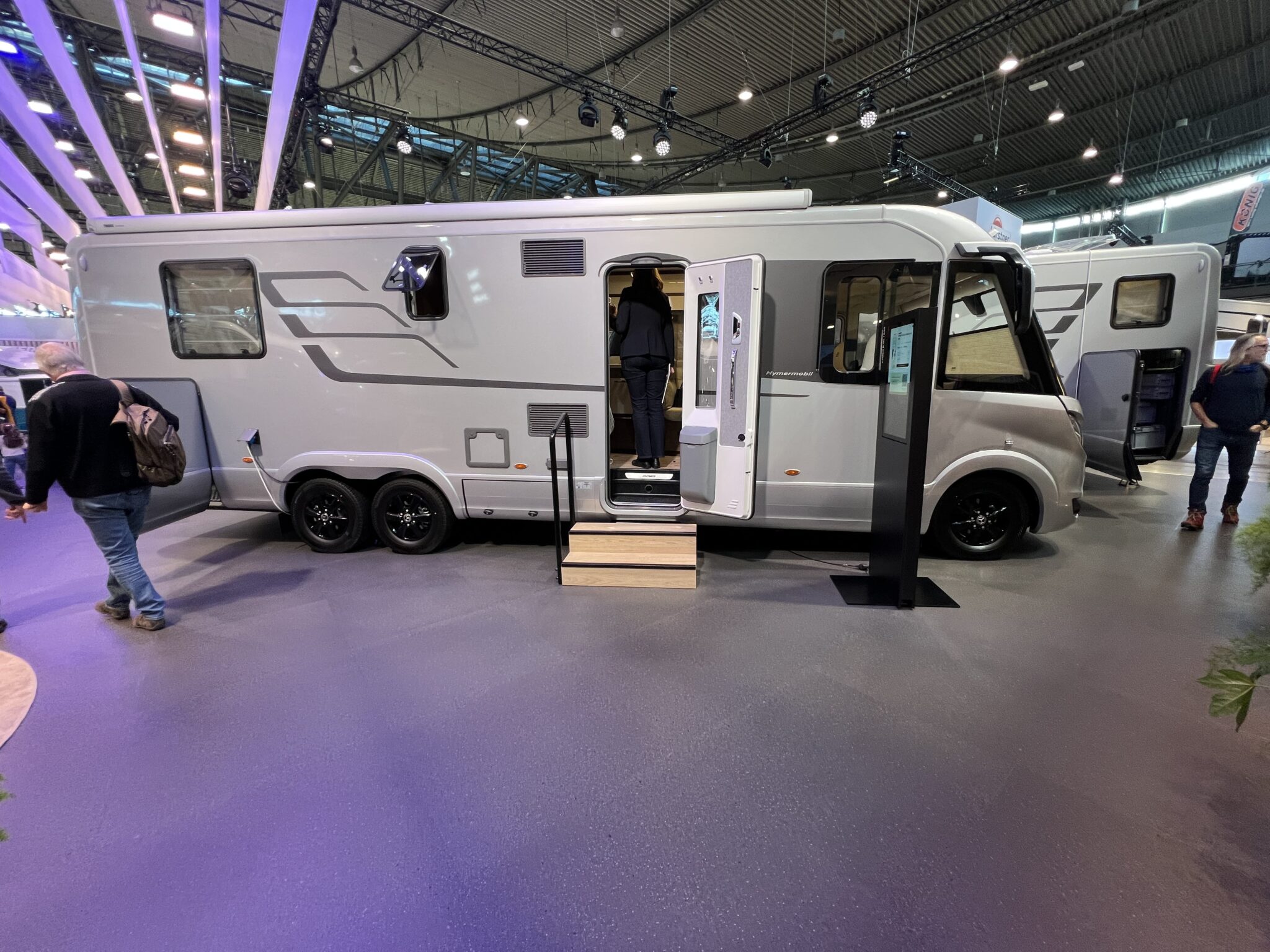 Etrusco Intégré I 6900 SB, I 7400 SB, I 7400 SBC, I 7400 QBC